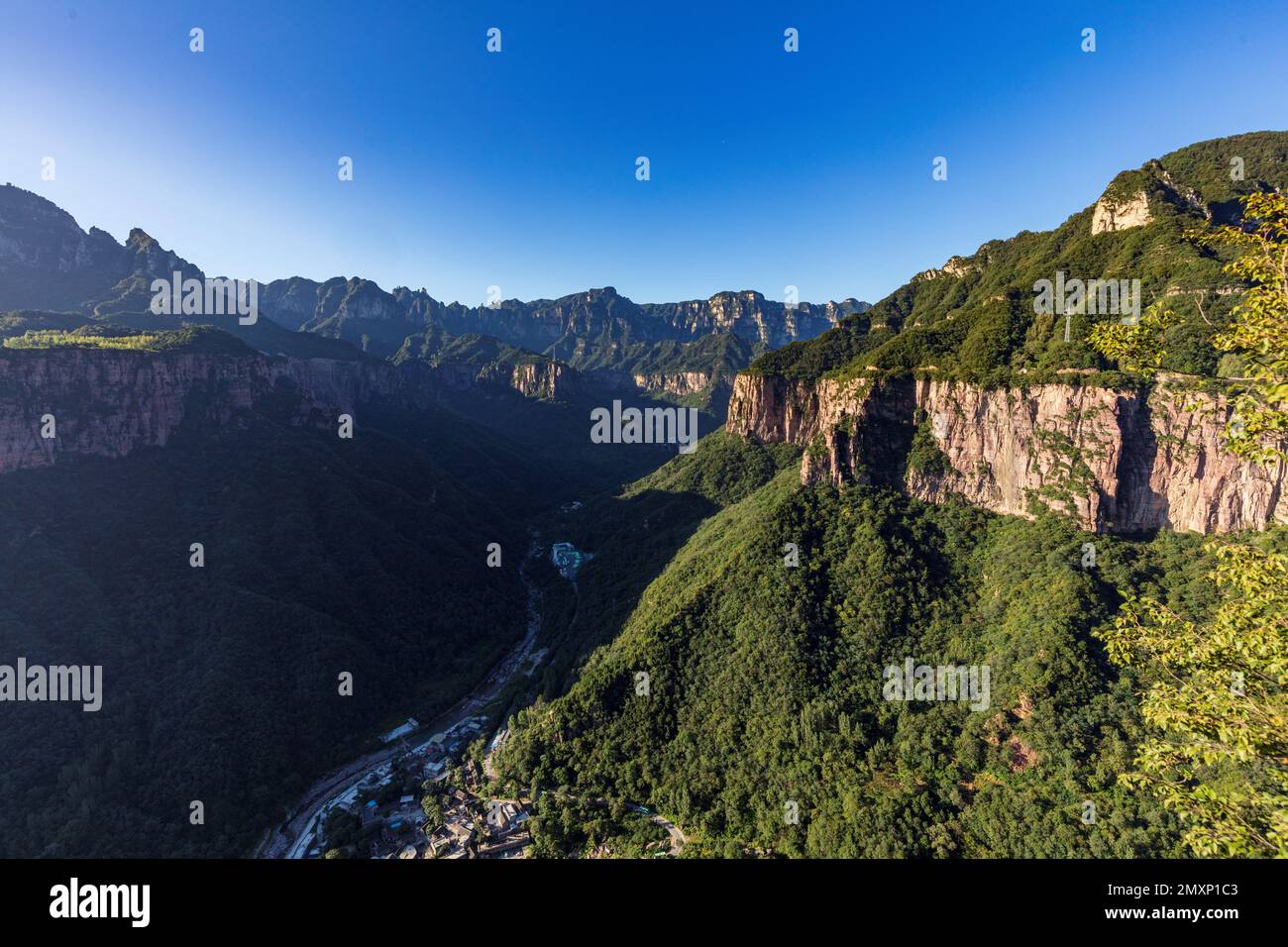 Henan south taihang mountain scenery Stock Photo - Alamy