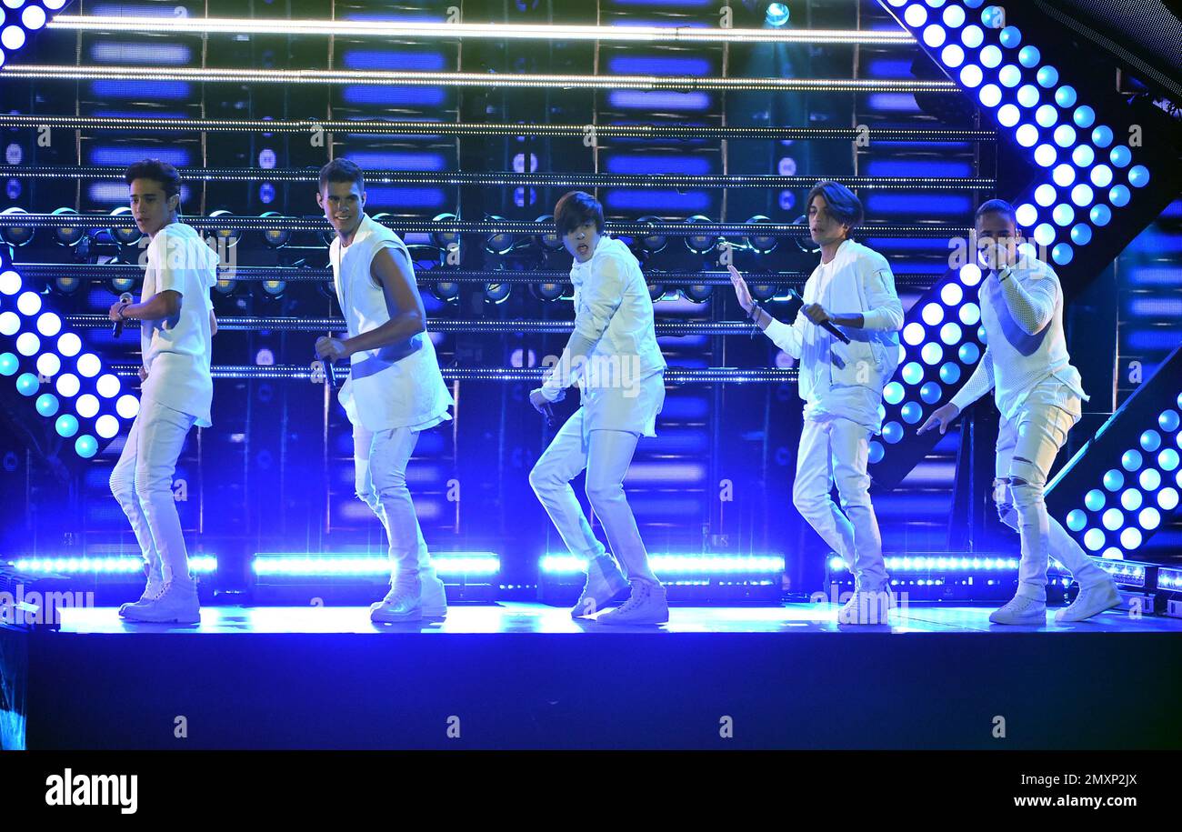 CNCO performs at the Latin American Music Awards at the Dolby Theatre ...