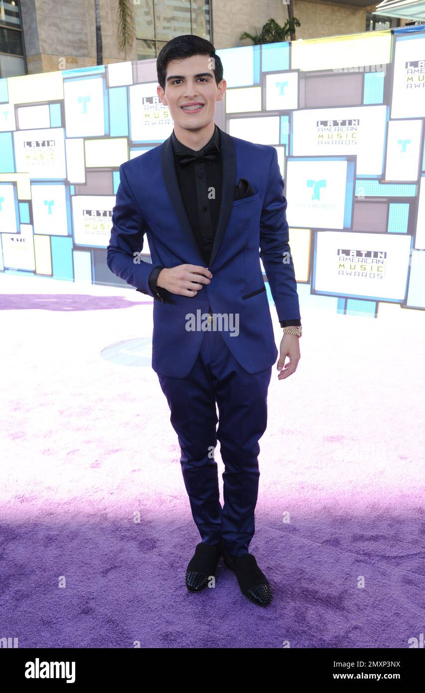 Adriel Favela arrives at the Latin American Music Awards at the Dolby ...