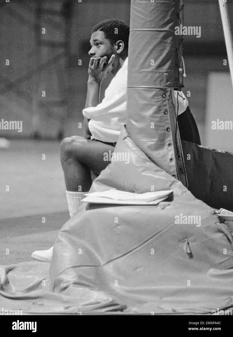Quintin Dailey of the Chicago Bulls pauses during practice with the NBA ...