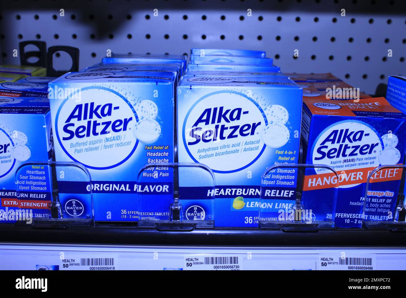 Alka Seltzer shot closeup on a shelf in boxes Stock Photo - Alamy