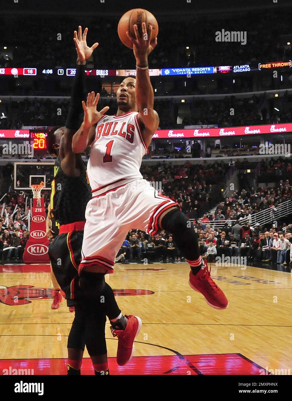 Derrick Rose Gang Sign