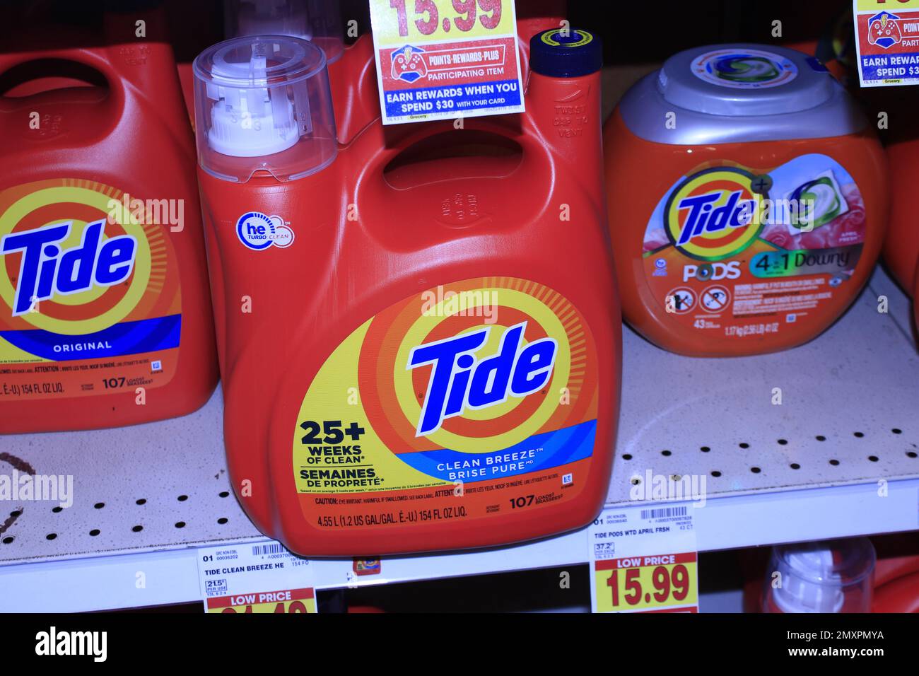 Tide Laundry Detergent on a shelf shot closeup at a supermarket Stock ...