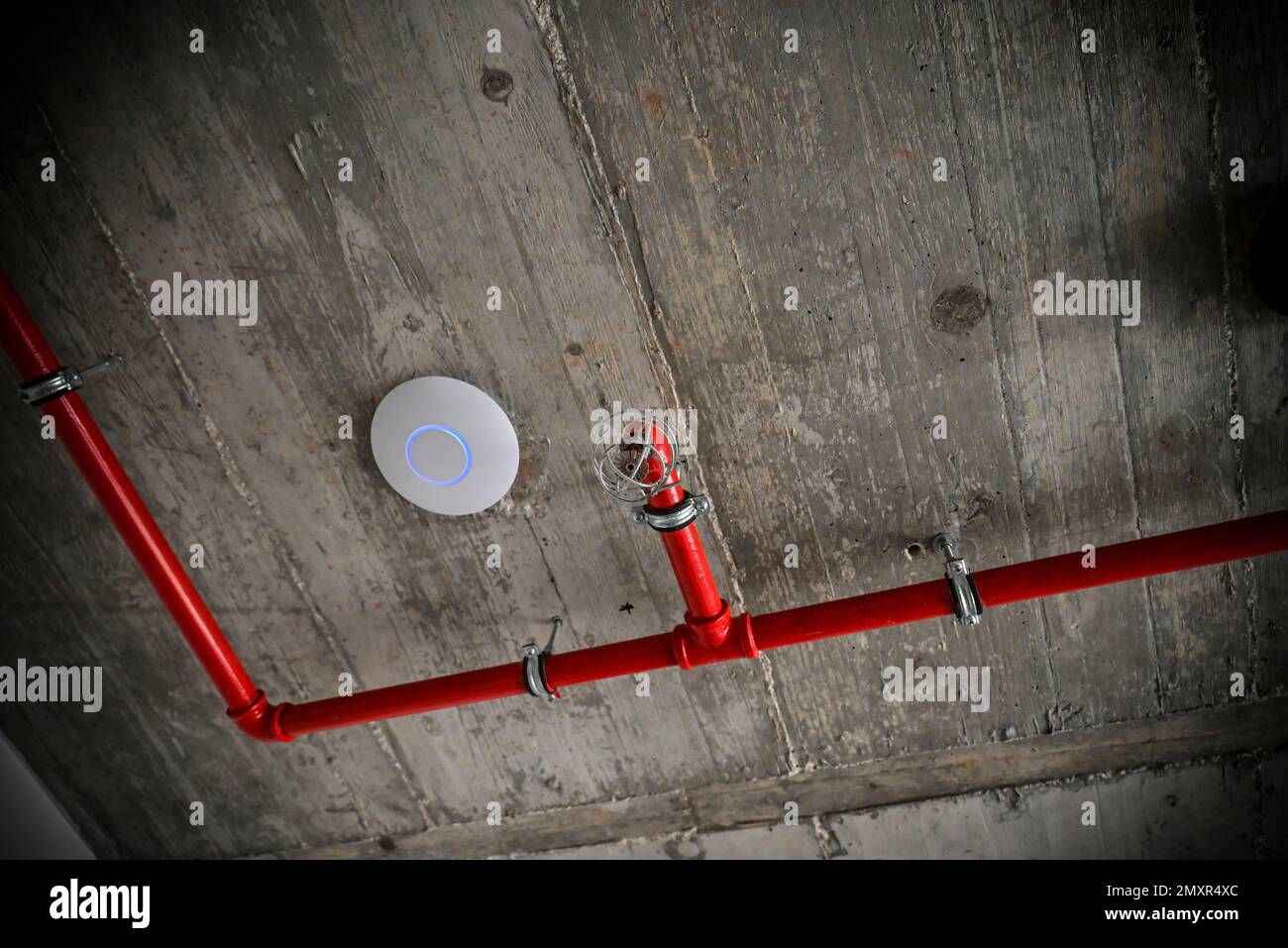 Red pipe ceiling detail hi-res stock photography and images - Alamy