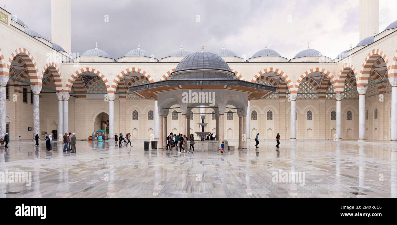 Istanbul, Turkey - September 1, 2022: Courtyard of Grand Camlia Mosque ...