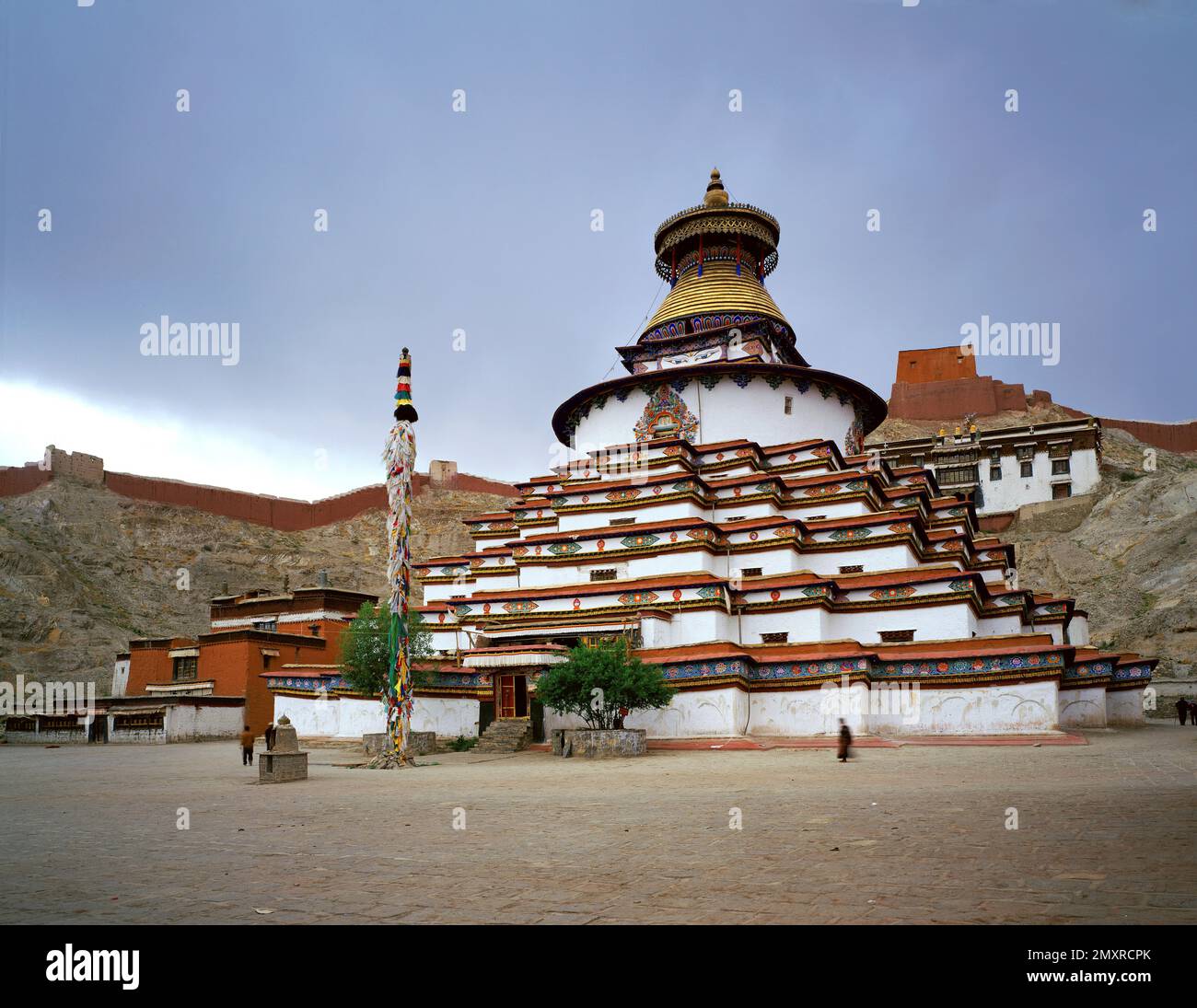 White ju temple hi-res stock photography and images - Alamy