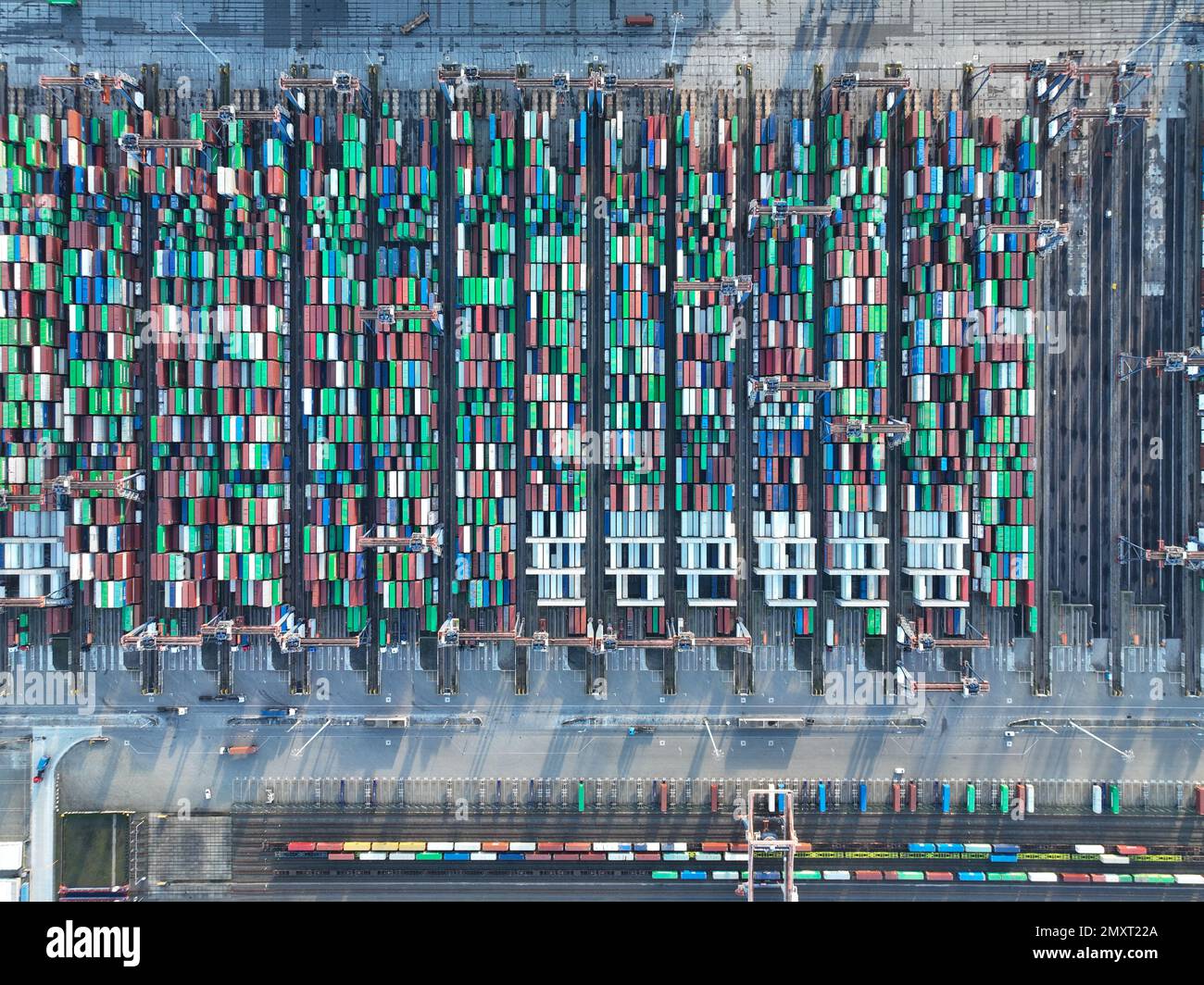 Rotterdam port activity from above hi-res stock photography and images ...