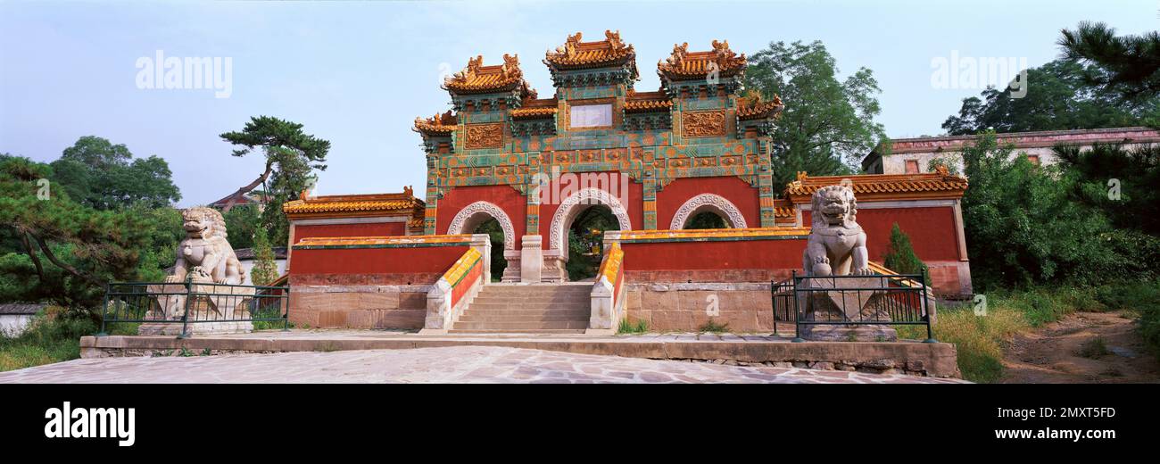 Eight temples hi-res stock photography and images - Alamy