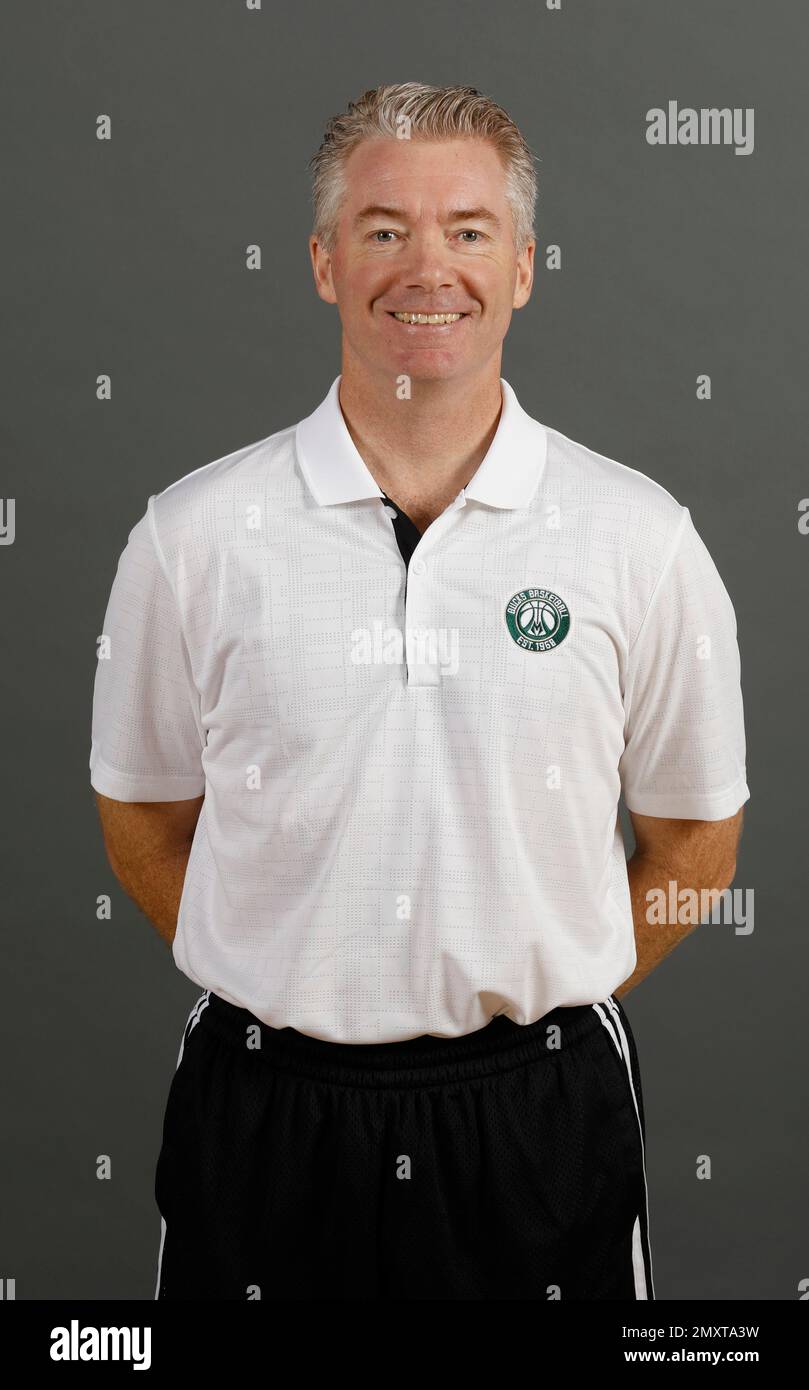 Milwaukee Bucks assistant coach Joe Prunty poses during an NBA ...
