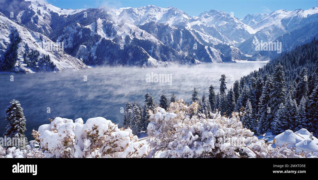 Tianchi lake hi-res stock photography and images - Alamy