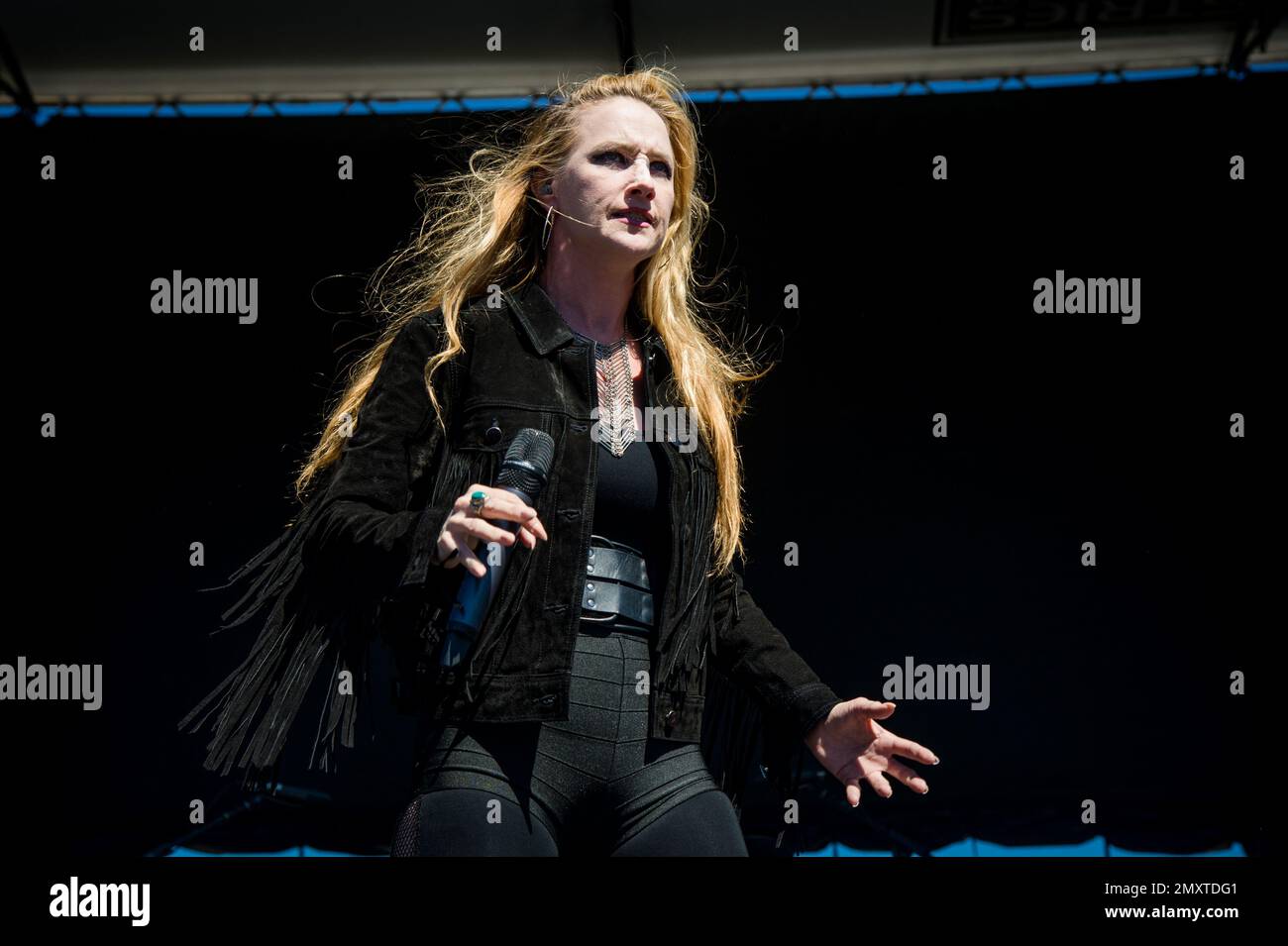 Jill Janus of Huntress performs during night one of Ozzfest meets ...