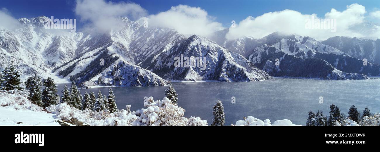 Tianshan tianchi hi-res stock photography and images - Alamy