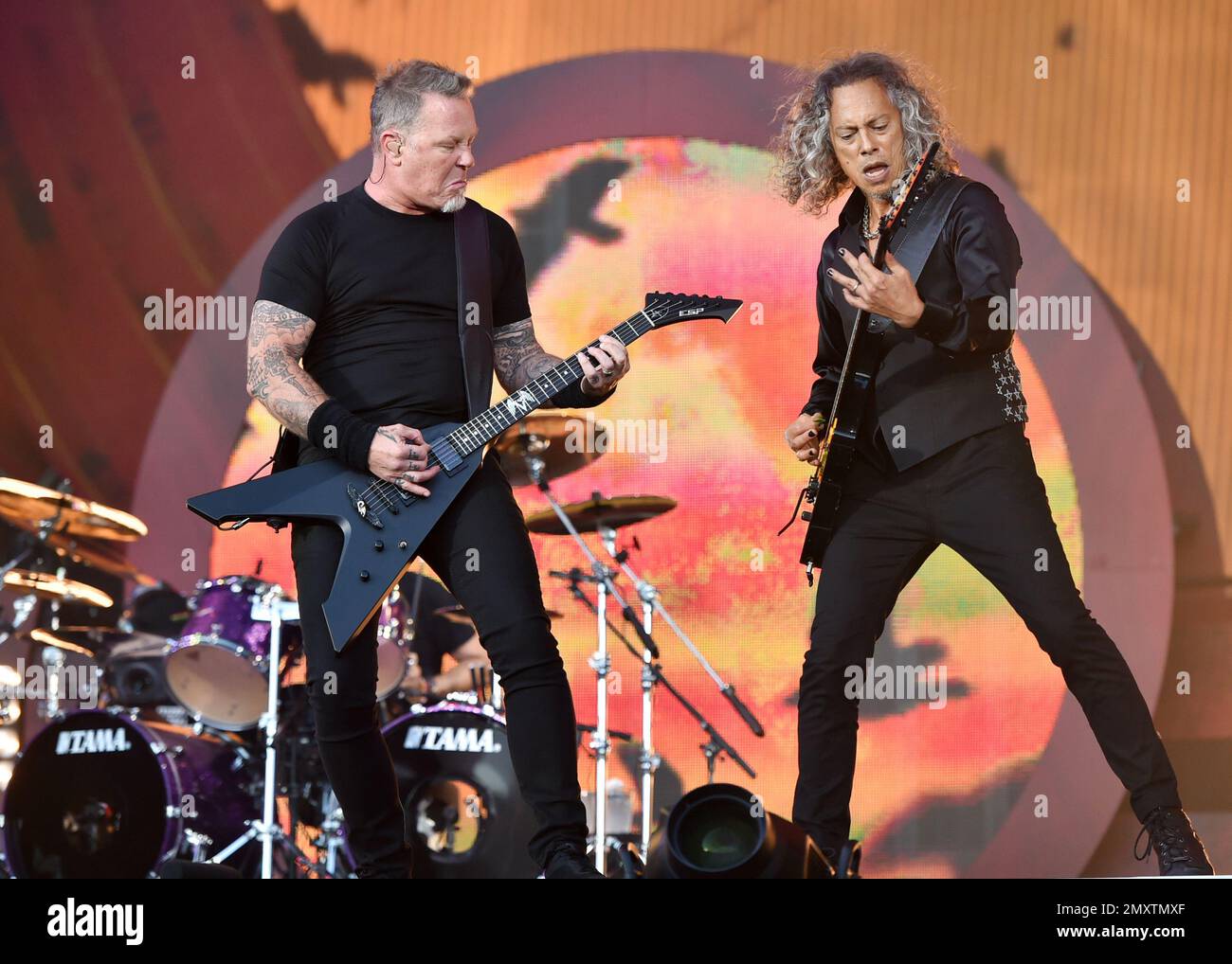 Musicians James Hetfield, left, and Kirk Hammett of Metallica perform ...
