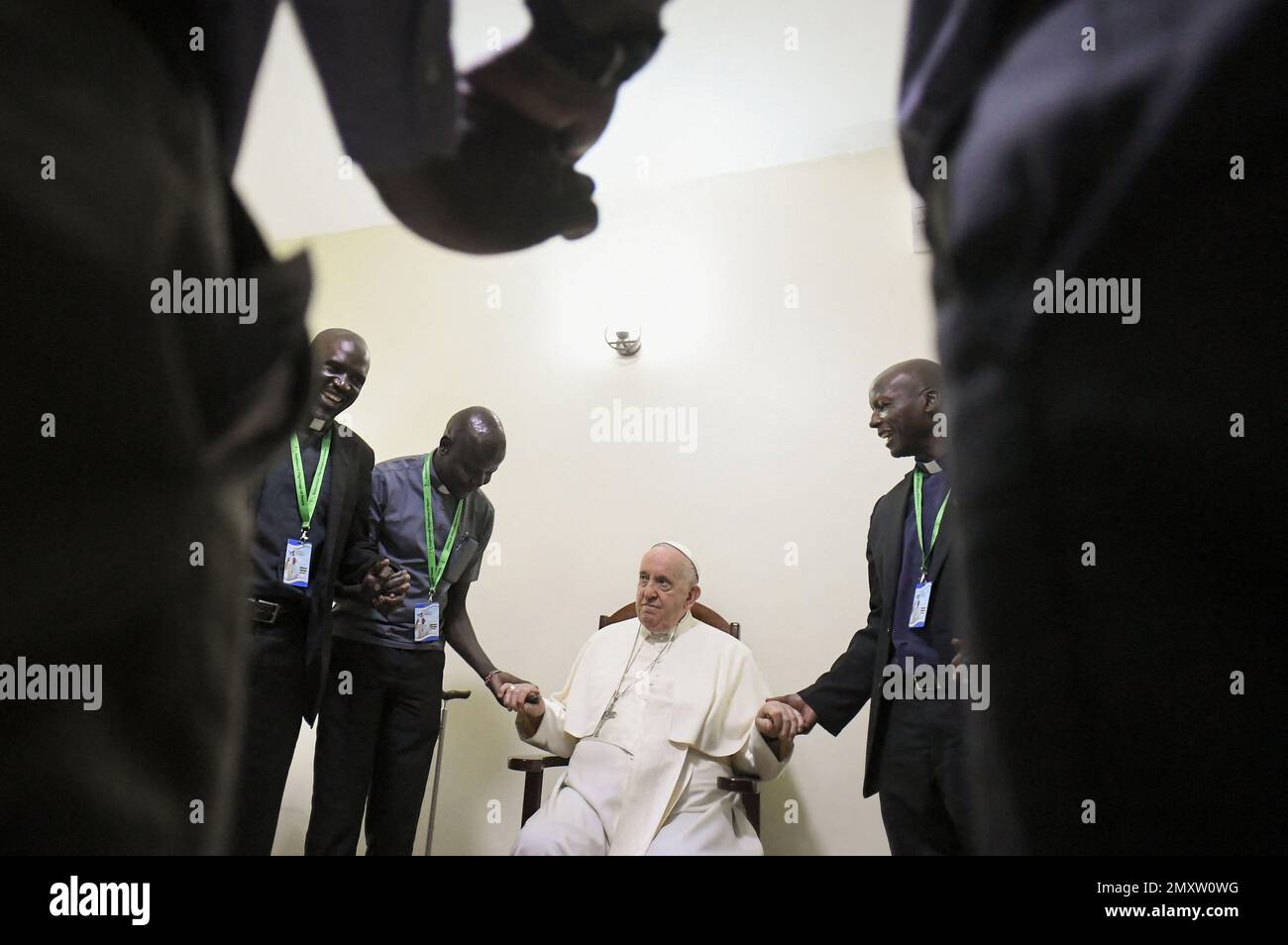 Pope Francis meets with a group of South Sudanese Jesuits in Juba ...