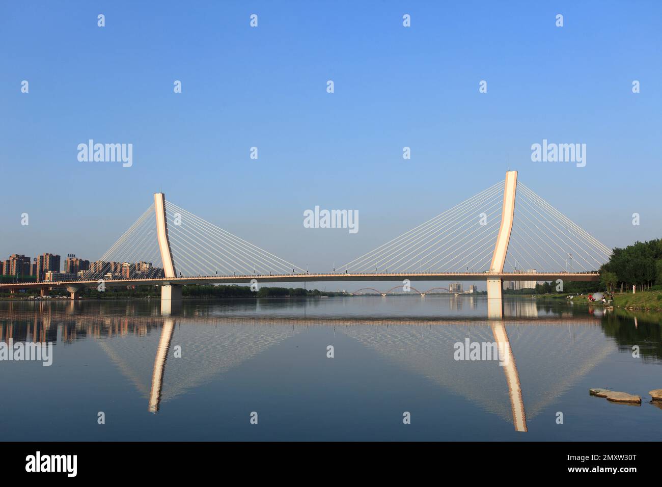 The prosperous bridge, hun river Stock Photo - Alamy