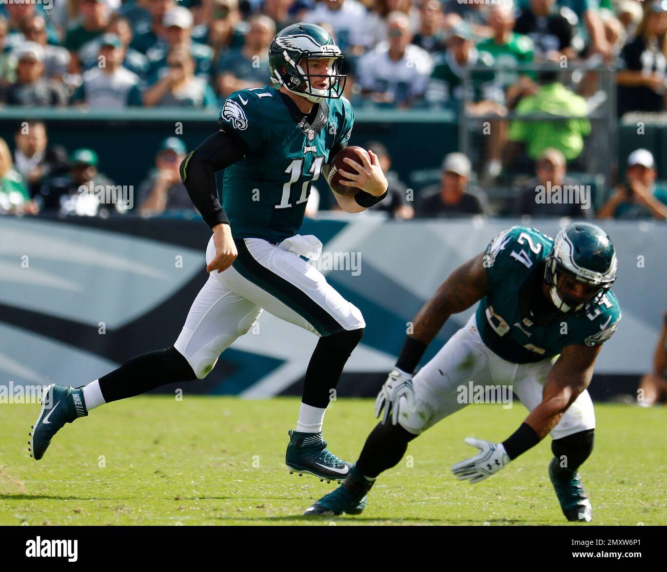Philadelphia Eagles quarterback Carson Wentz runs the ball during a NFL ...