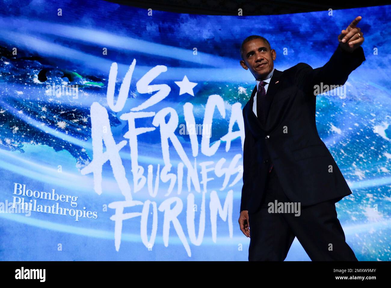President Barack Obama walks off stage after speaking at the U.S ...