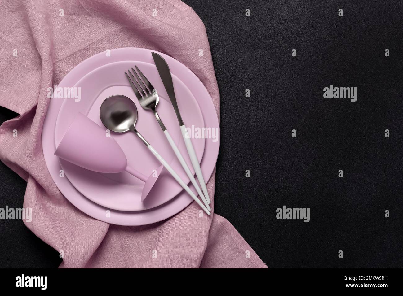 Aerial round table hi-res stock photography and images - Alamy