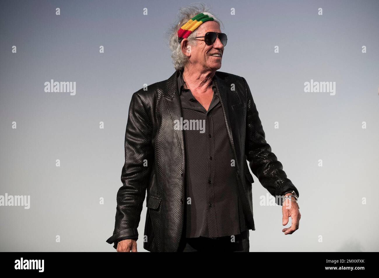 Keith Richards attends the premiere of "The Rolling Stones Olé Olé Olé ...
