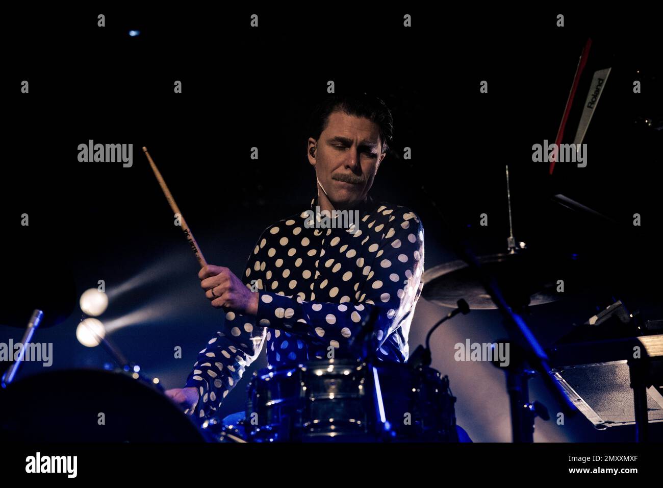 Experimental drums hi-res stock photography and images - Alamy