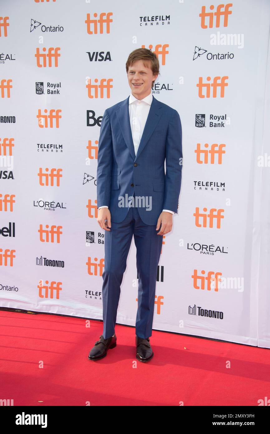 Lucas Hedges arrives at the "Manchester by the Sea" premiere on day 6 ...