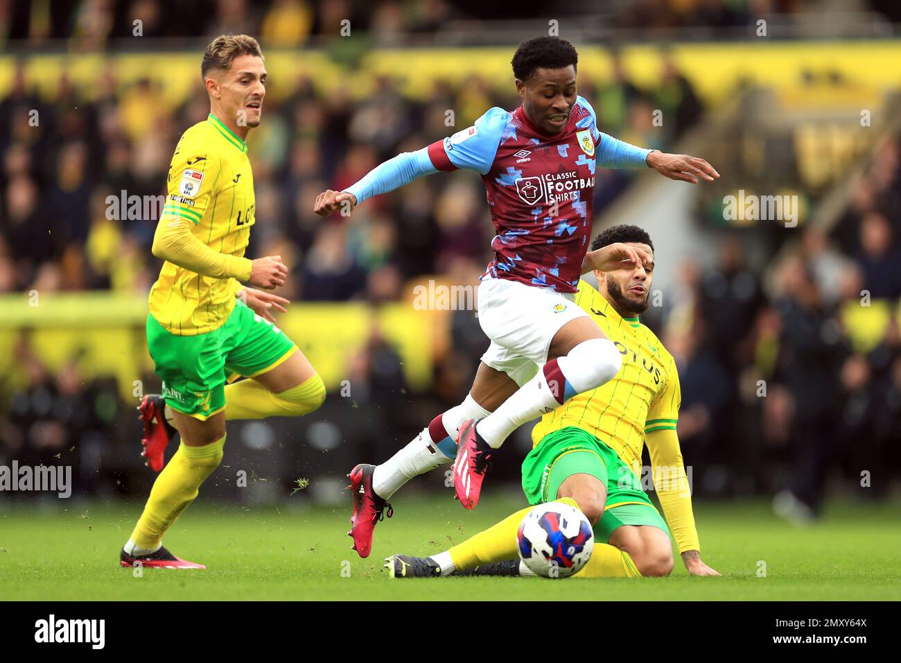 Nathan tella burnley 2023 hi-res stock photography and images - Alamy