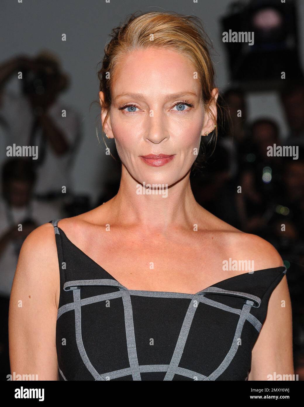 Uma Thurman appears at the Zac Posen Spring 2017 collection at Spring ...