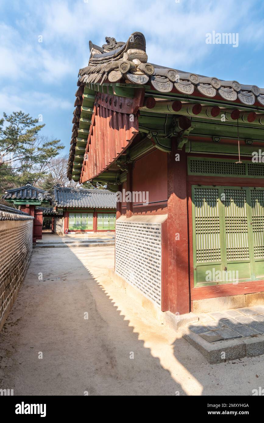 Jongmyo Confucian shrine dedicated to deceased kings and queens of the ...