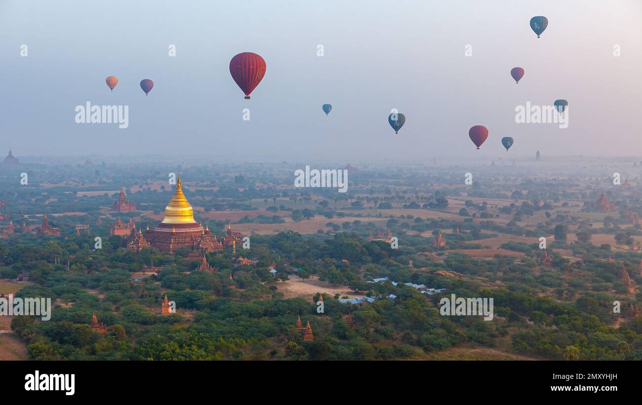 Hot air balloon bagan myanmar hi-res stock photography and images - Alamy