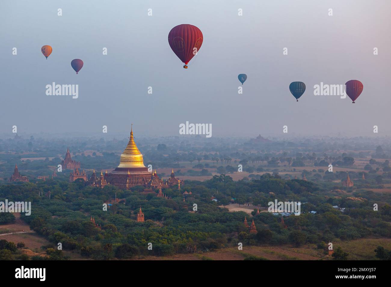 Hot Air Ballons over the Temple and Pagodas of Bagan in Myanmar Stock ...