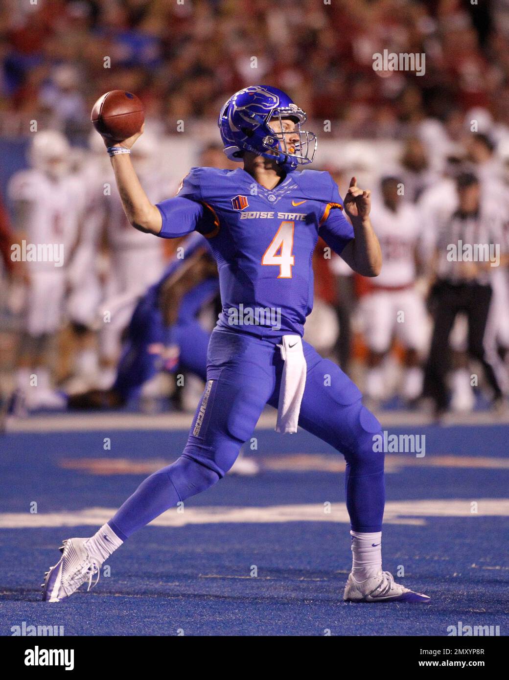 Boise State quarterback Brett Rypien (4) passes during the first half ...