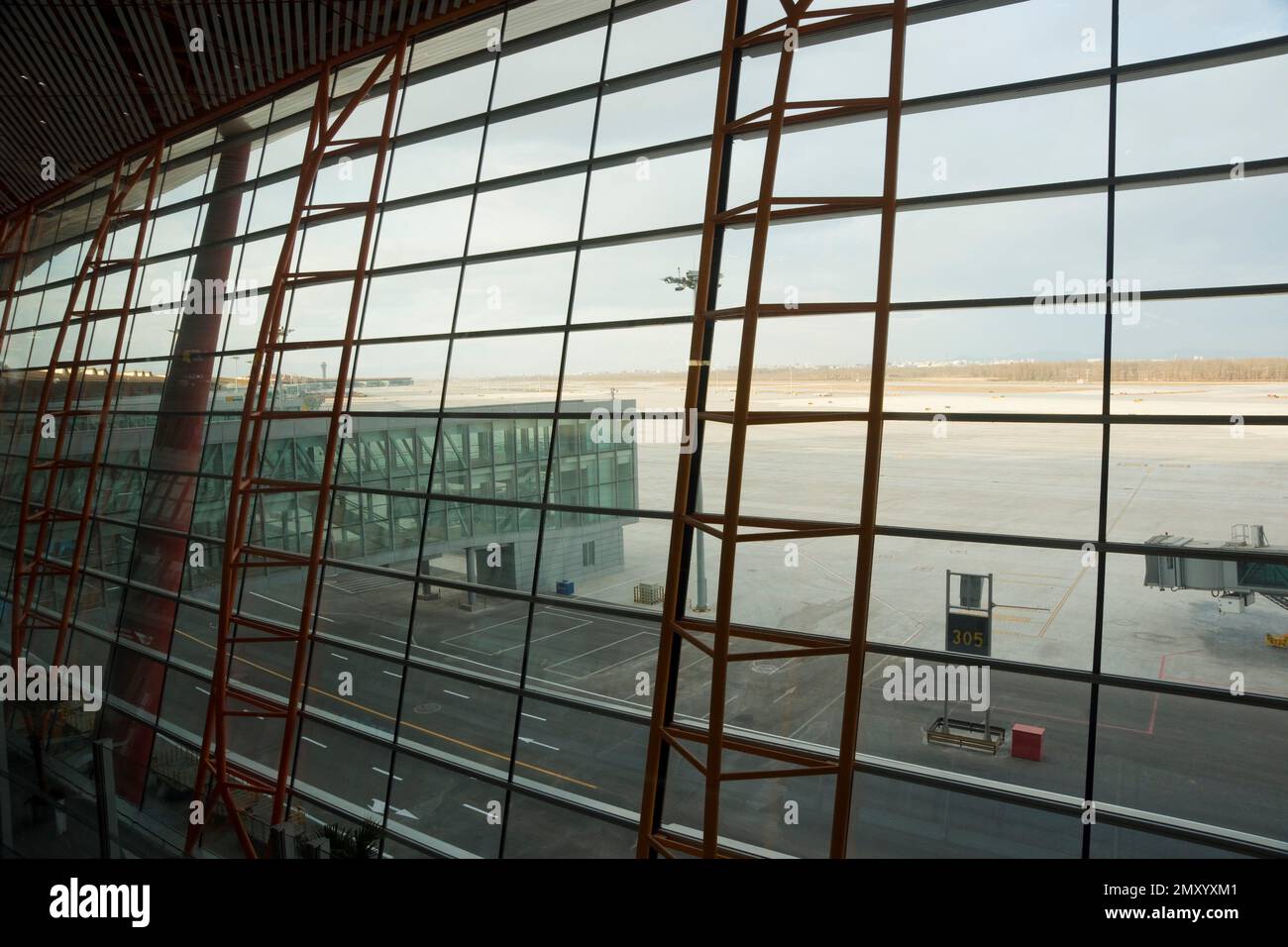 Beijing airport doors hi-res stock photography and images - Alamy