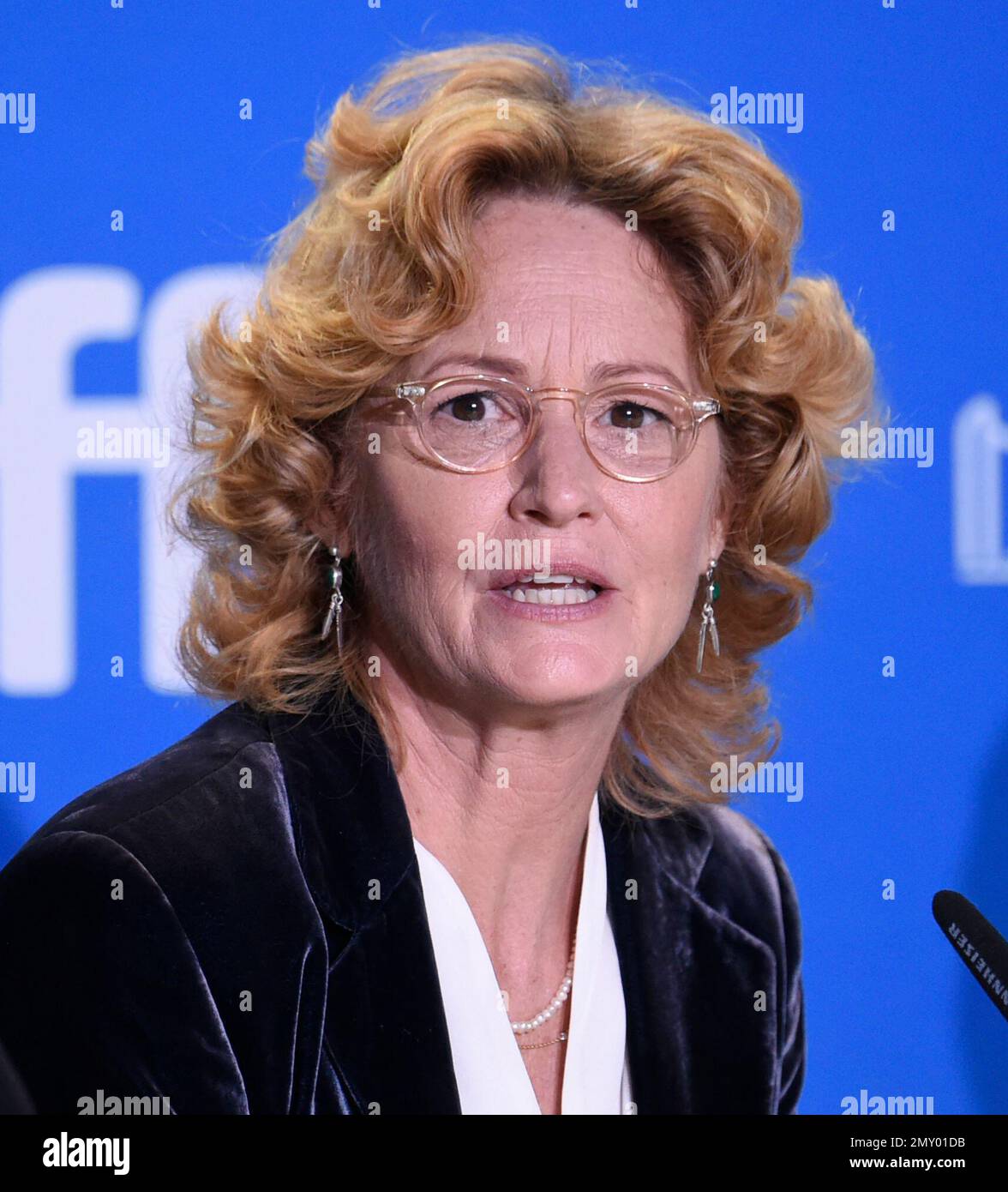 Melissa Leo participates in the “Snowden” press conference on day 3 of ...