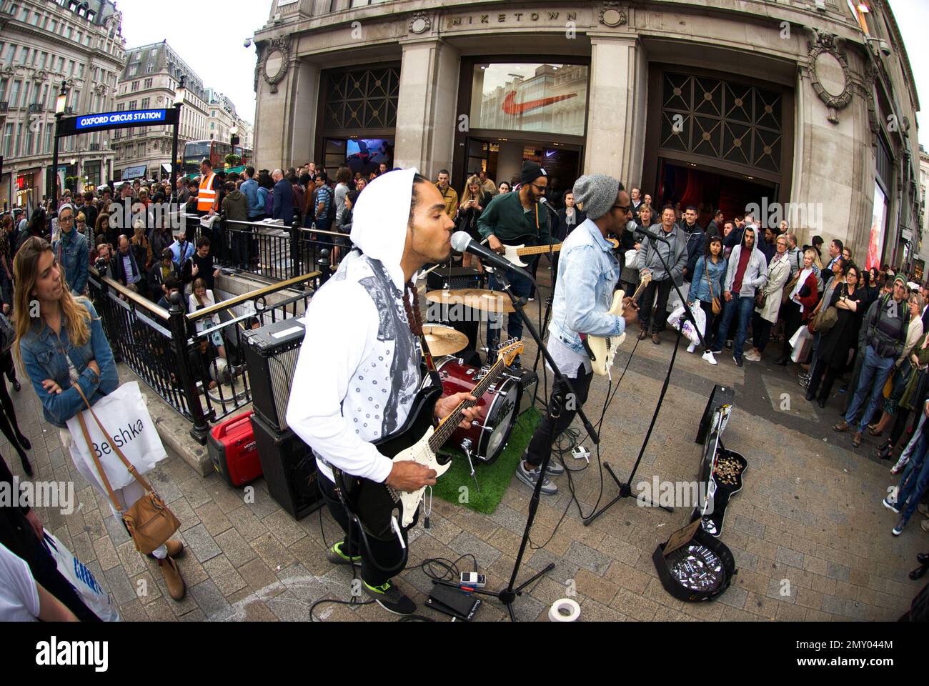 Busking at Oxford Circus tube station Stock Photo - Alamy