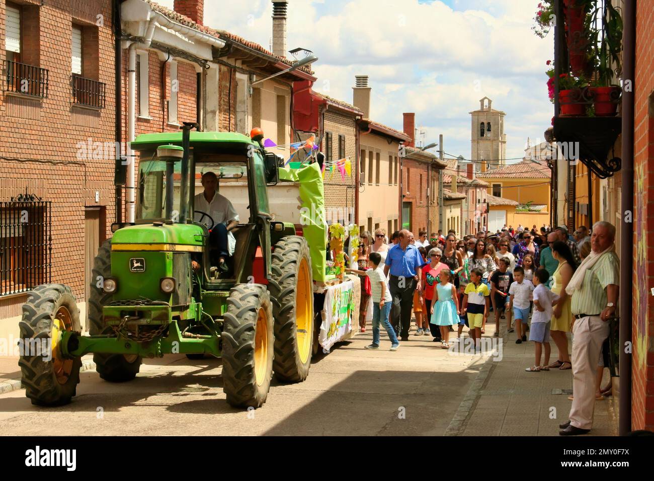 Parade of tractor pulled floats during the annual Assumption of the ...