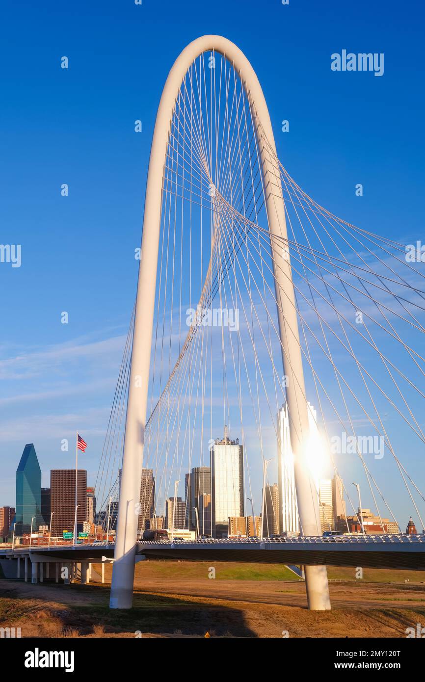 Margaret hunt hill bridge dallas hi-res stock photography and images ...