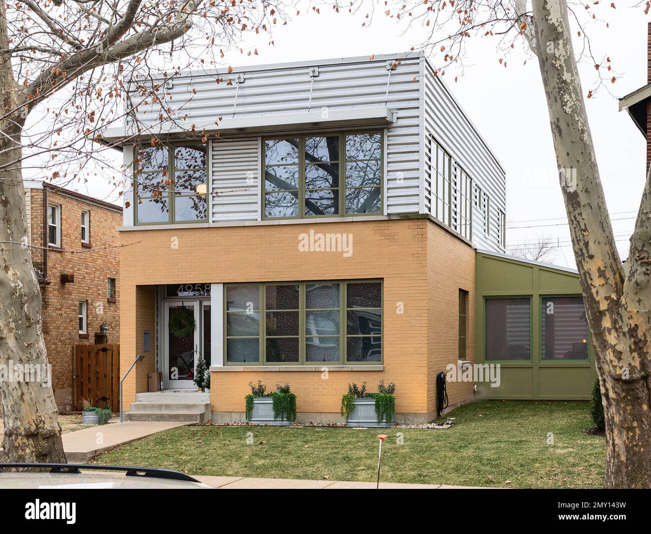 Contemporary housing architecture in hi-res stock photography and ...