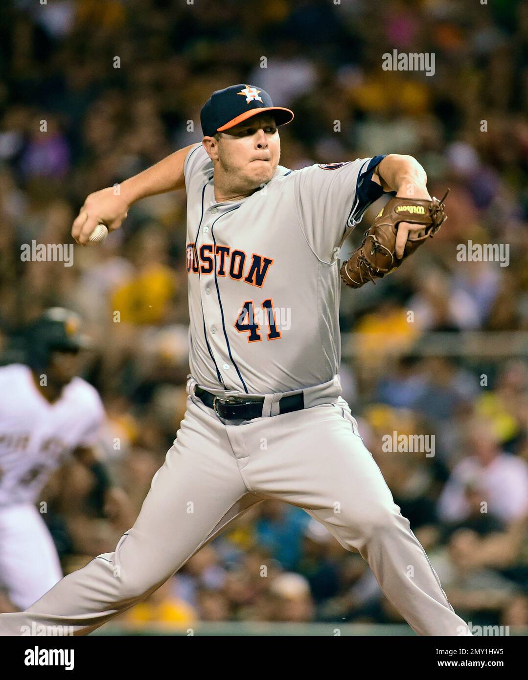 Houston Astros' Brad Peacock pitches during a baseball game against the ...