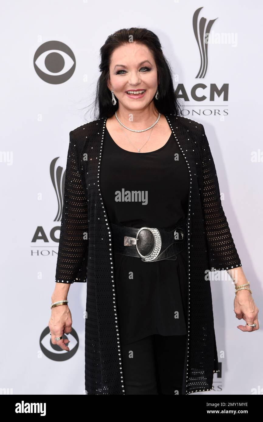 Crystal Gayle poses for a photo at the 10th Annual ACM Honors at Ryman ...