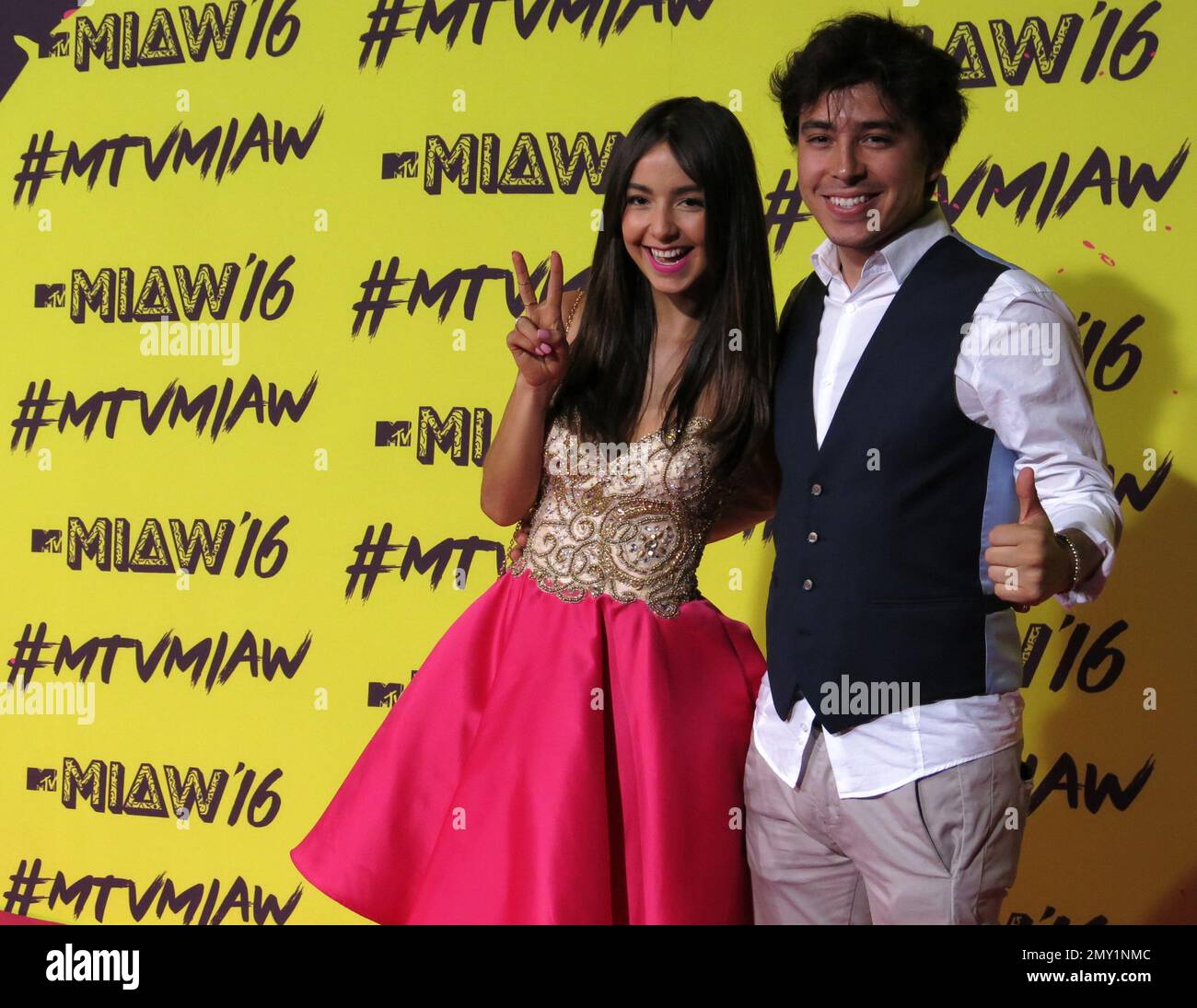 Mexican vloggers Patricia Caeli Olalla Lopez better known as "CaELiKe ...