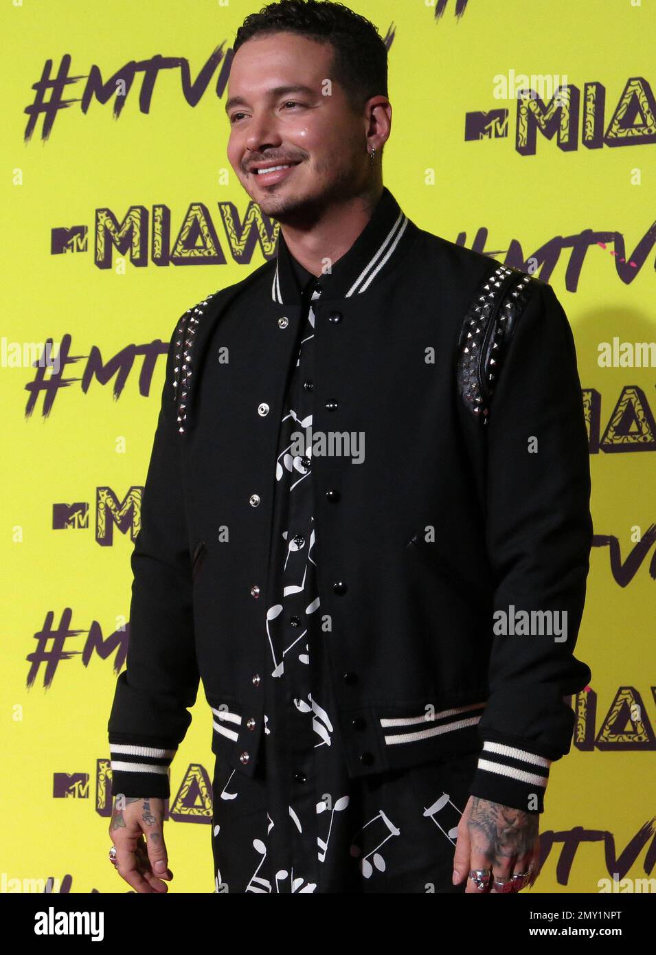 Colombian reggaeton singer J Balvin arrive to the MTV MIAW awards at ...