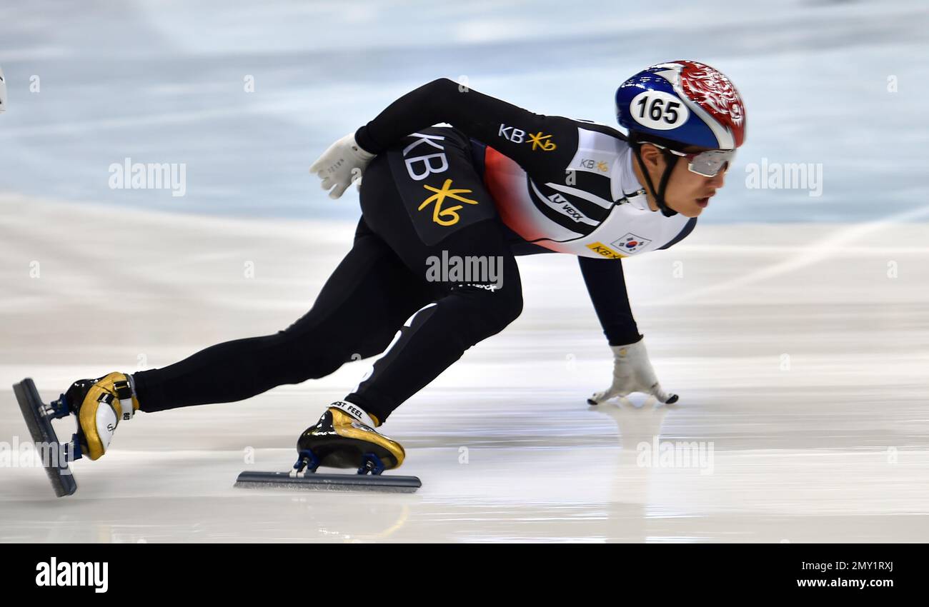 Tae sung kim of korea hi-res stock photography and images - Alamy