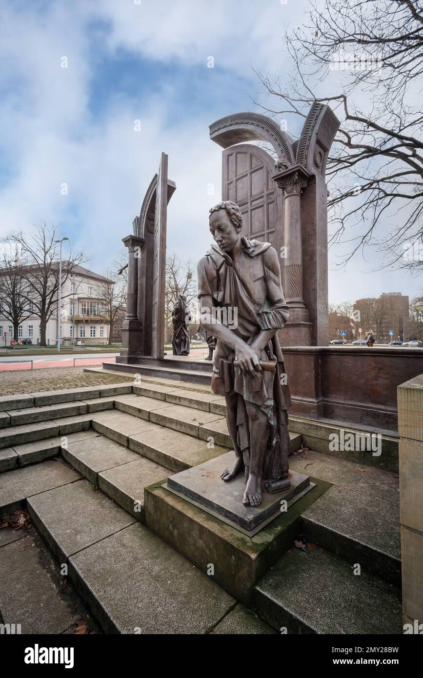 Gottingen Seven Monument with Wilhelm Grimm statue - Hanover, Germany ...
