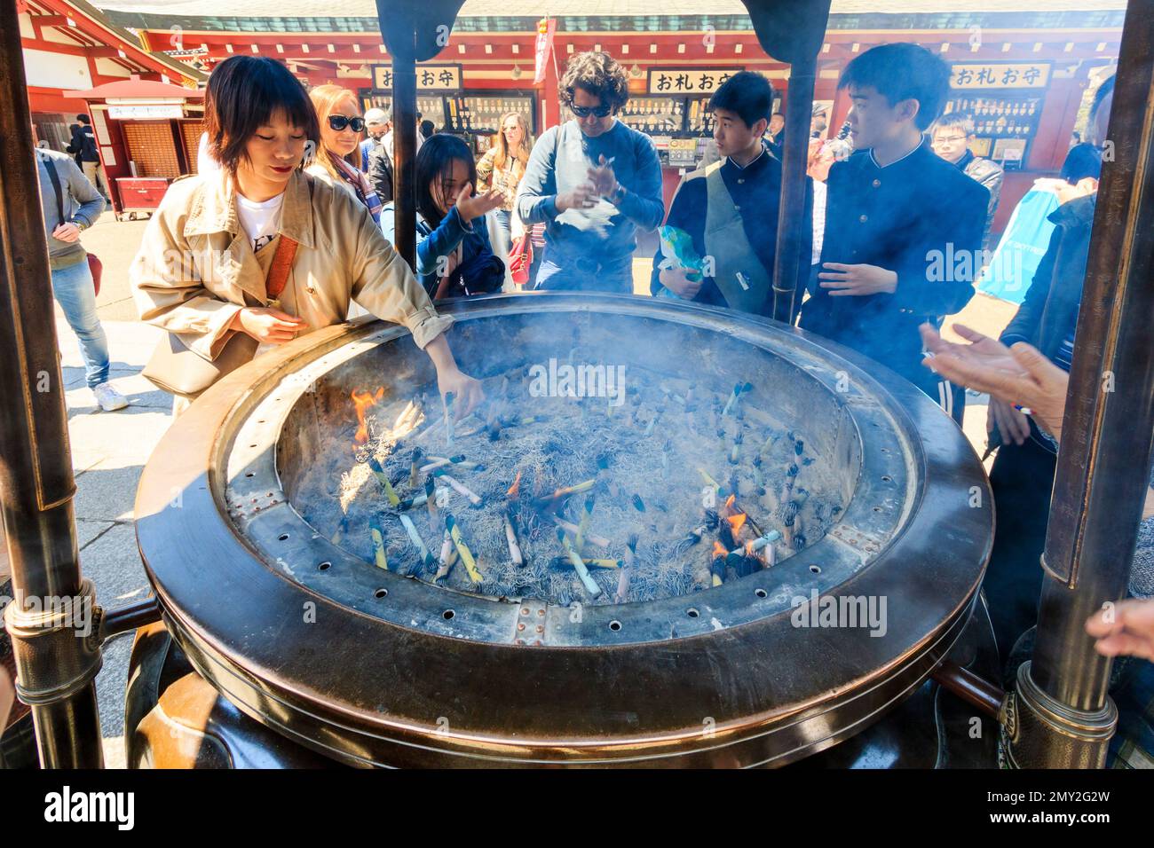 Senso ji temple large incense burner hi-res stock photography and ...
