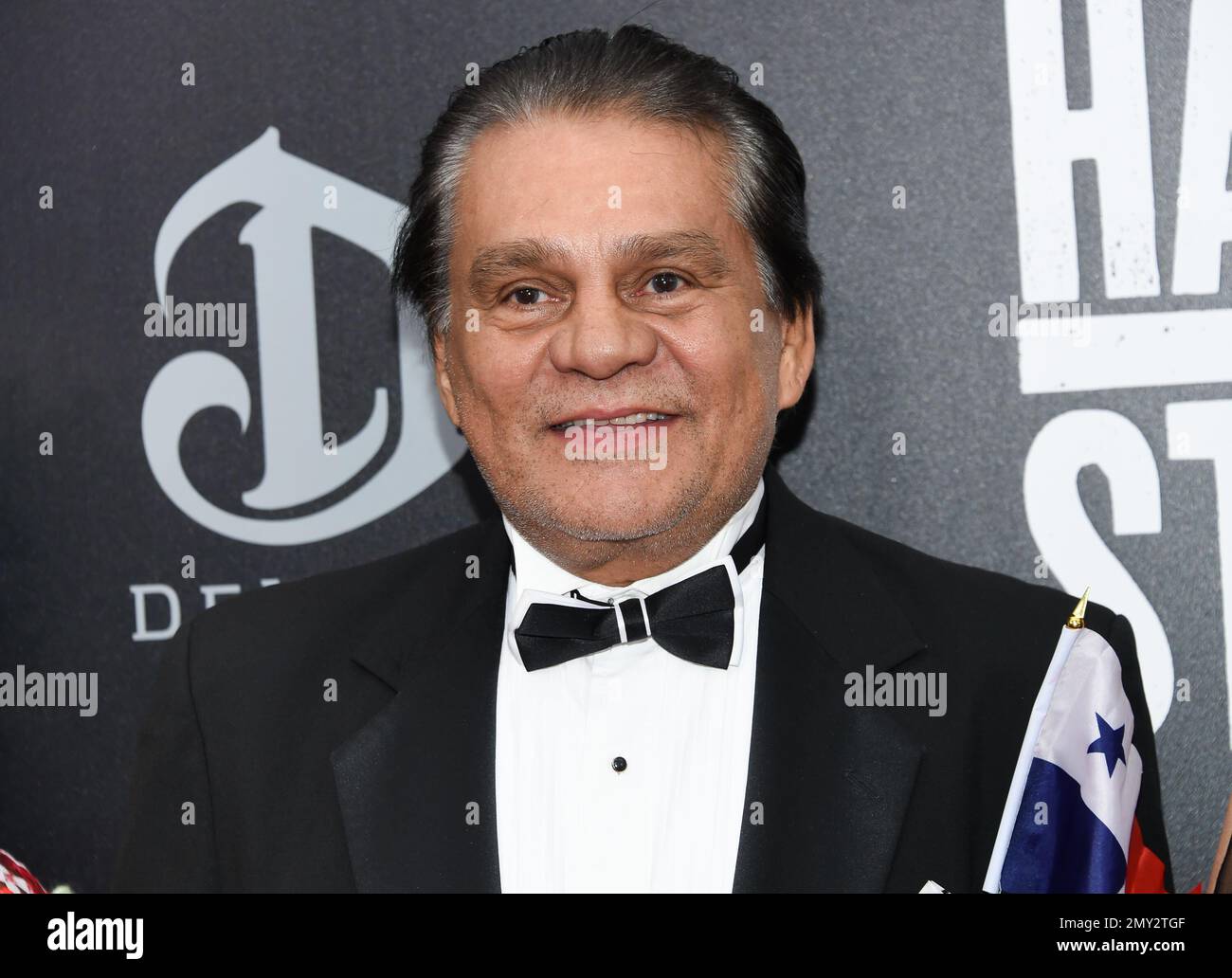 Former professional boxer Roberto Duran attends the U.S. premiere of ...