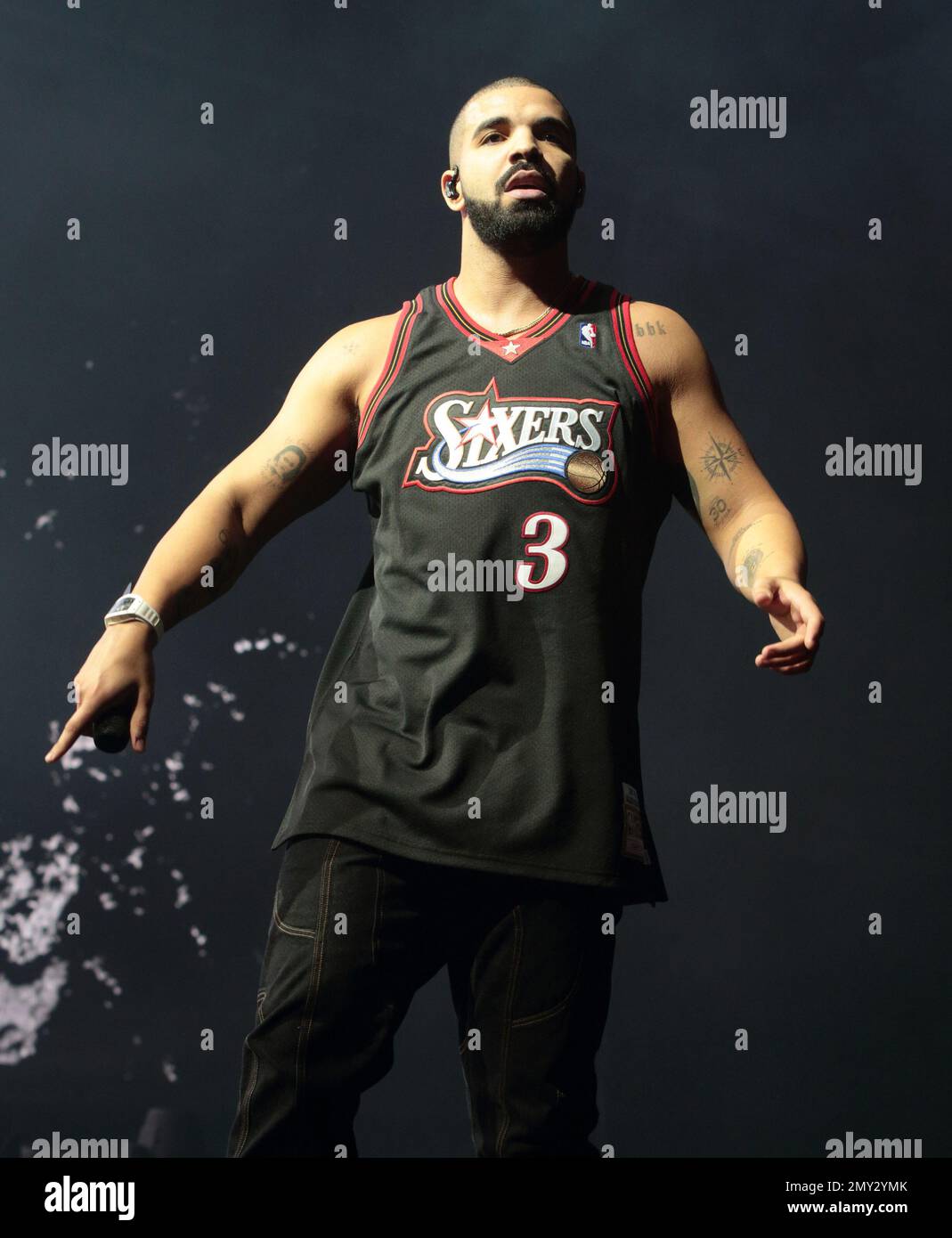 Drake performs in concert during the “Summer Sixteen Tour” at the Wells ...