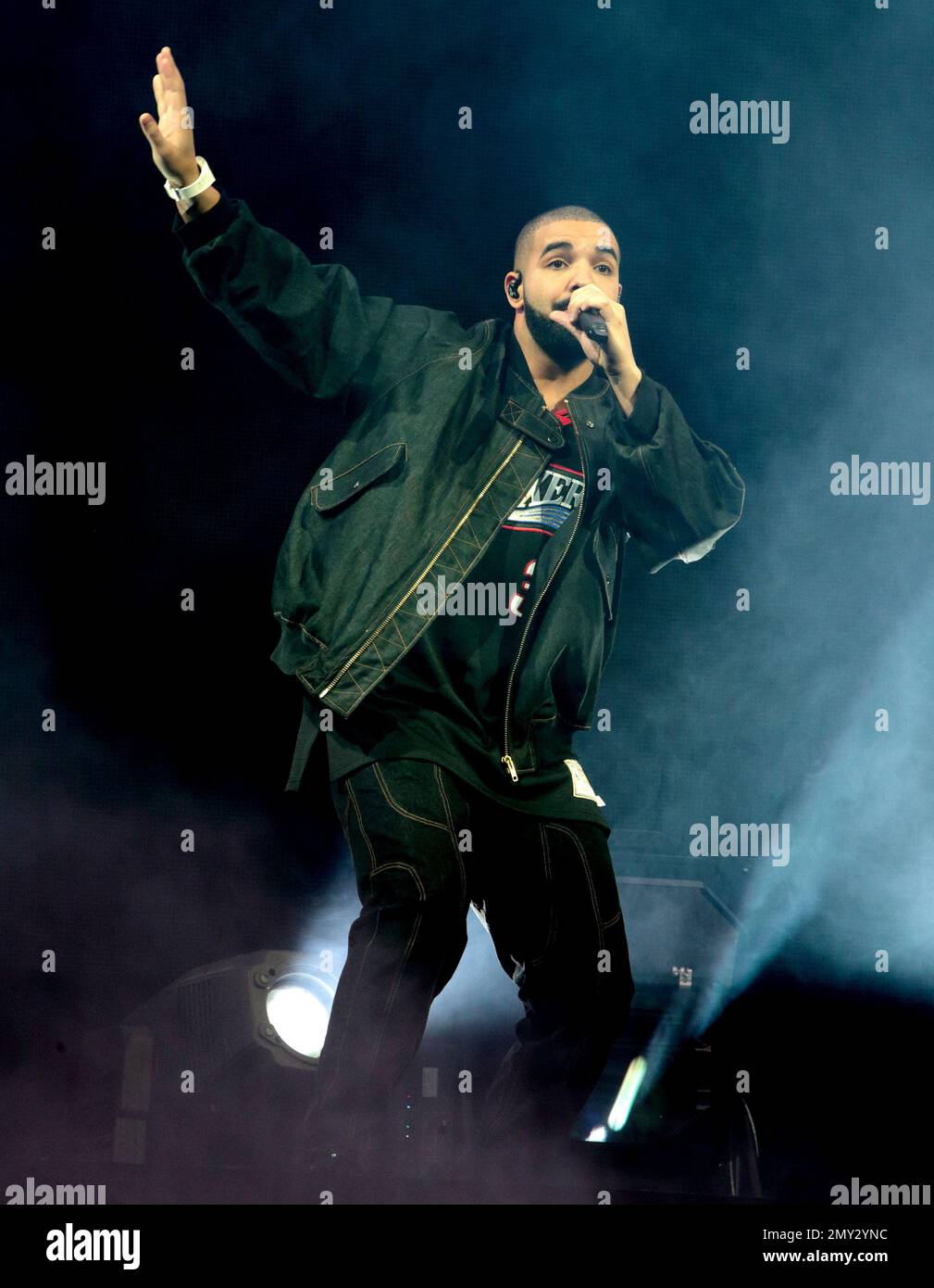 Drake performs in concert during the “Summer Sixteen Tour” at the Wells ...
