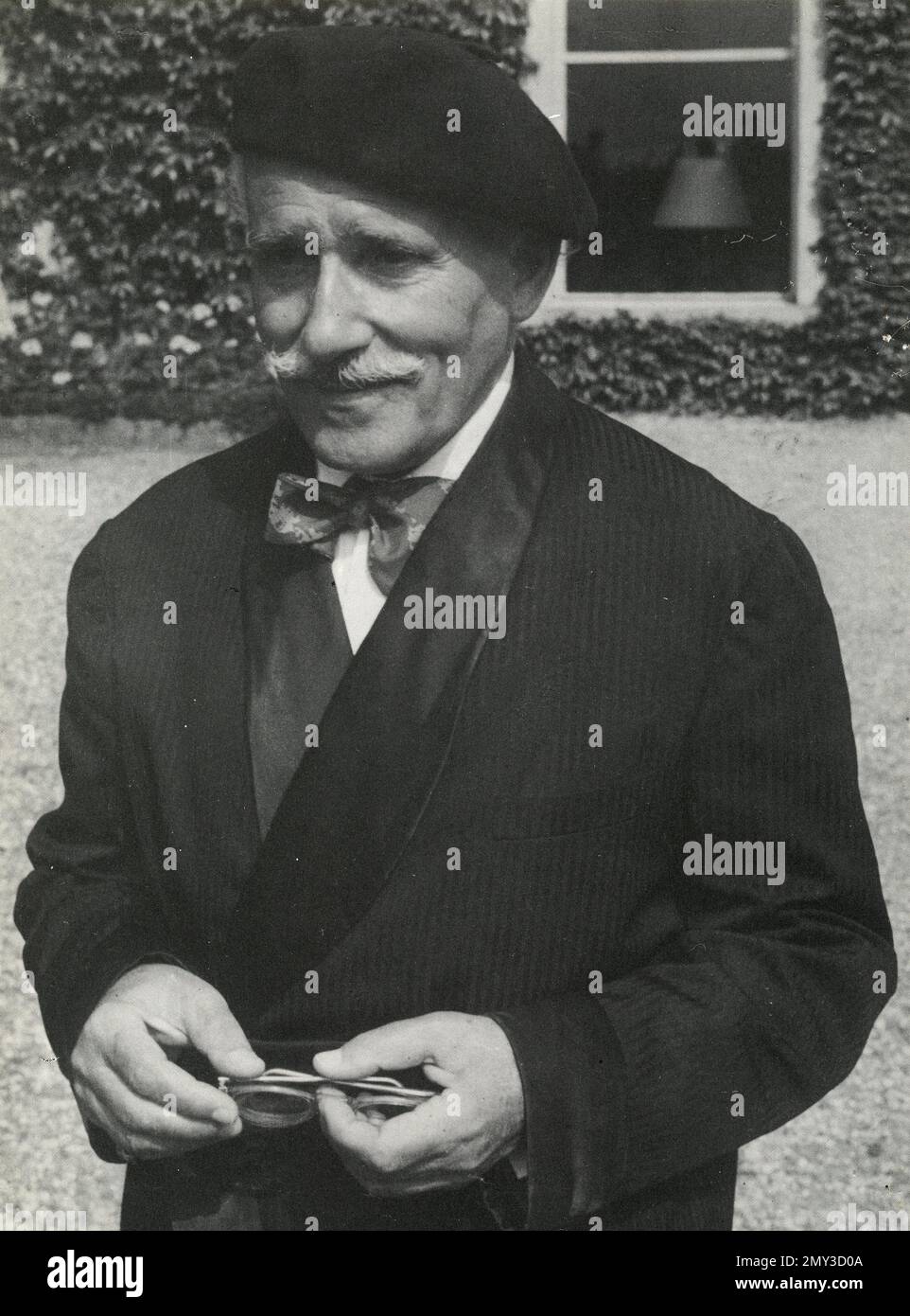 Italian conductor Maestro Arturo Toscanini, Italy 1957 Stock Photo - Alamy