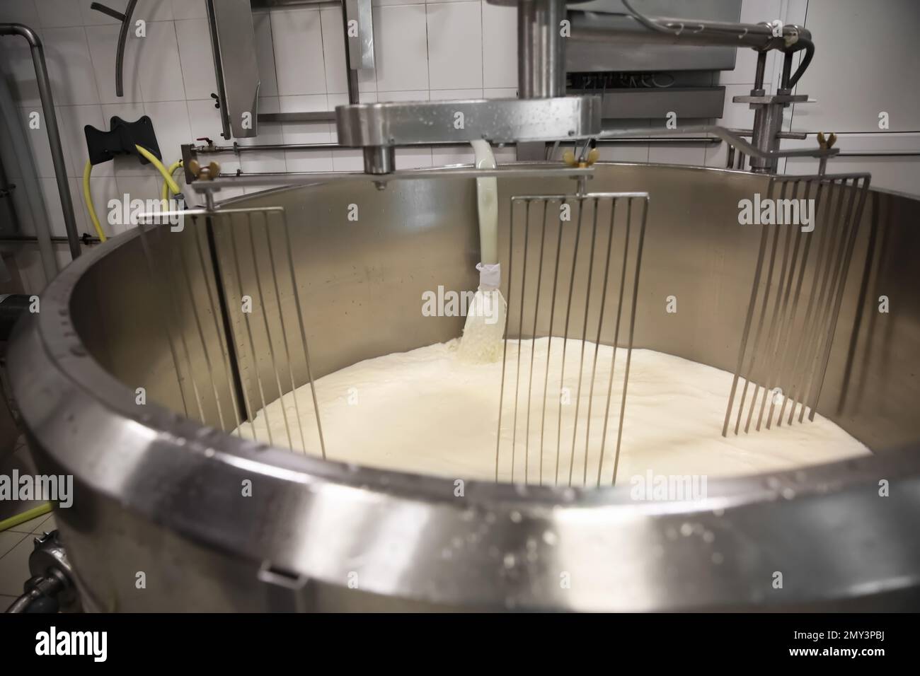 Milk milk processing tank hi-res stock photography and images - Alamy