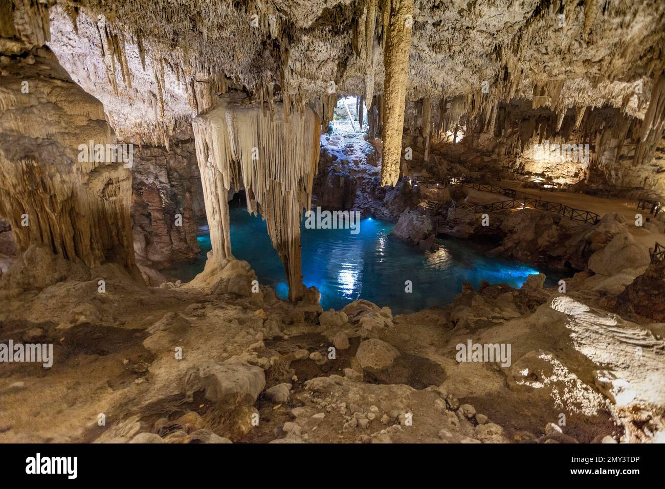 Zazil Tunich cenote, Valladolid, Yucatan, Yucatán Peninsula, Mexico ...